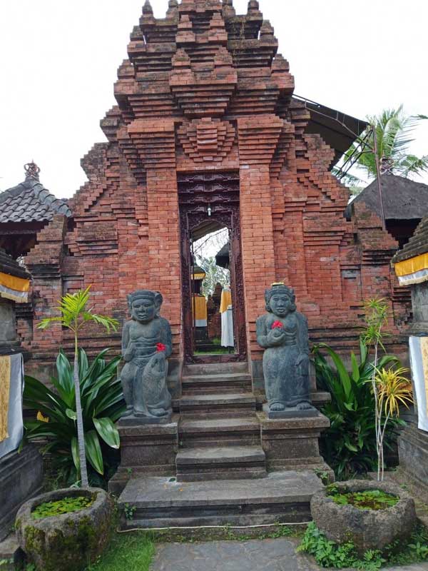 Harga Angkul Angkul Batu Bata Rumah Stil Bali